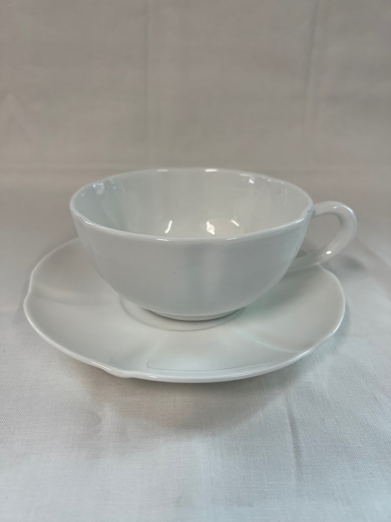 Destruction of the Tea Flared Tea Pot – Boston Tea Party Museum Gift Shop